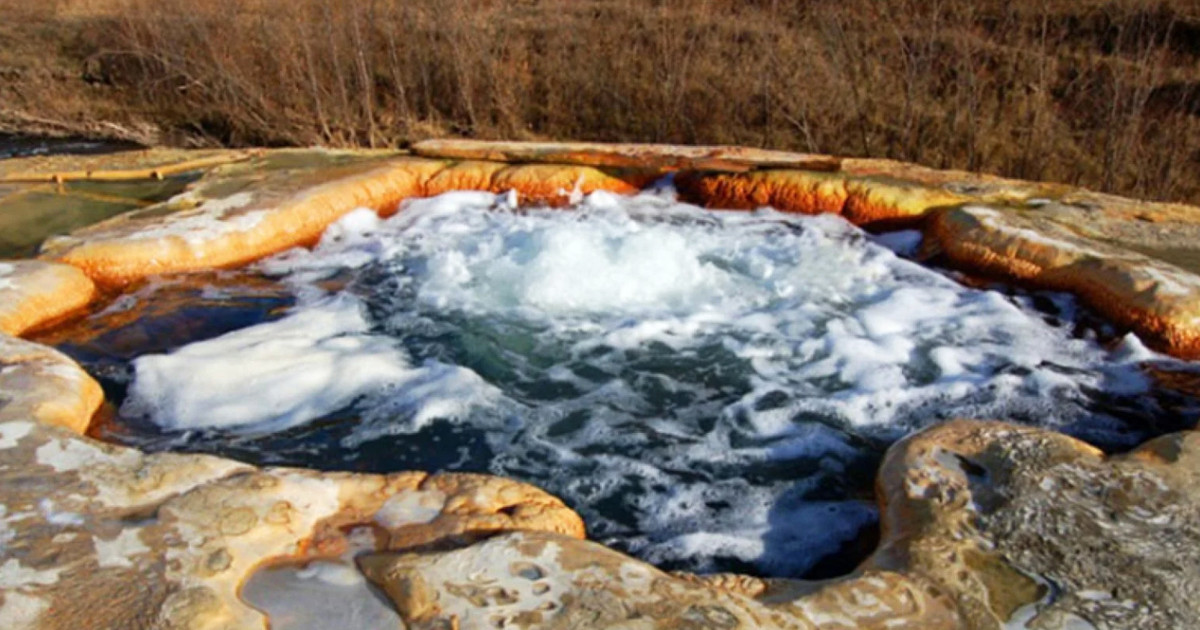 Jermuk Hot Springs, Vayots Dzor, Armenia