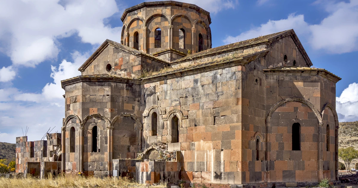 Talin Cathedral – Photos, Info and Tour Options