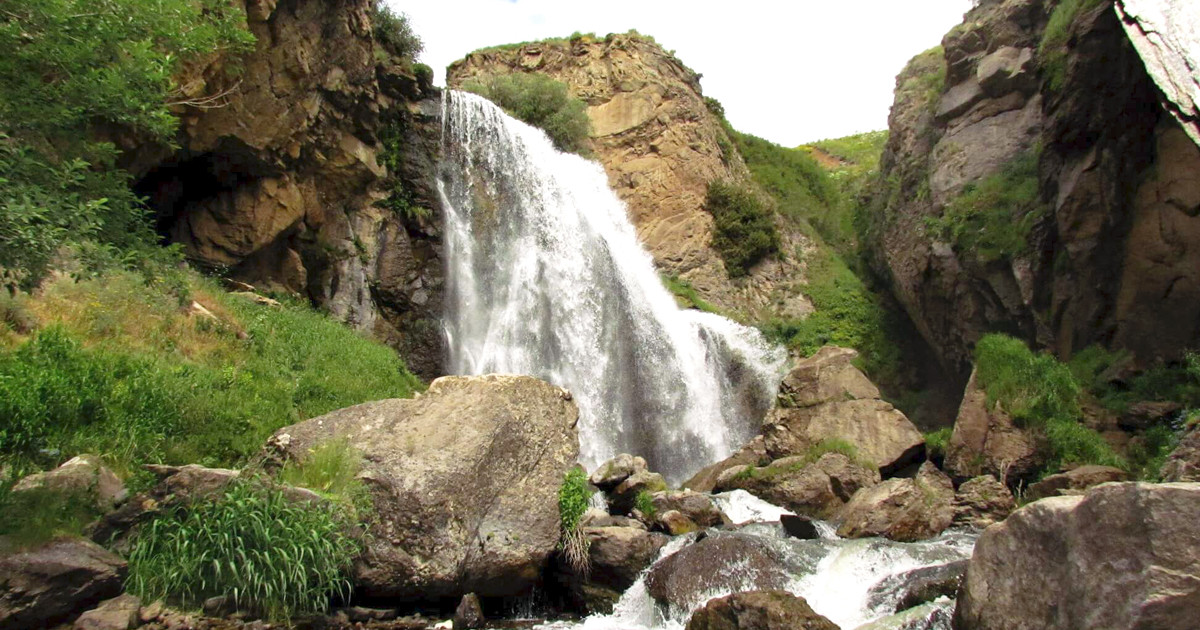 Trchkan Waterfall, Shirak, Armenia