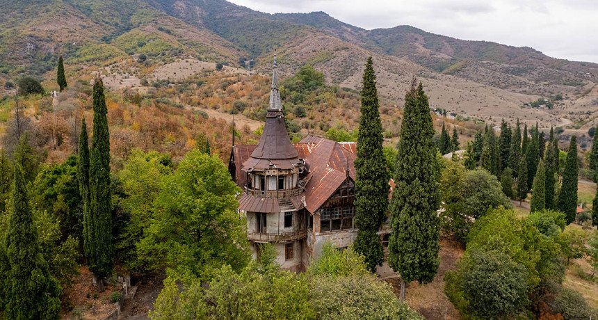 Aramyants Castle, Lori, Armenia