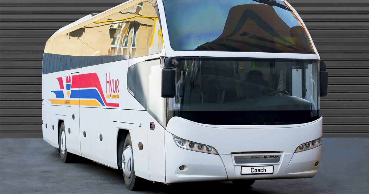 Coach Bus (50 pax, 50 lugg.), A/C, Fridge, WC, Audio/Video System